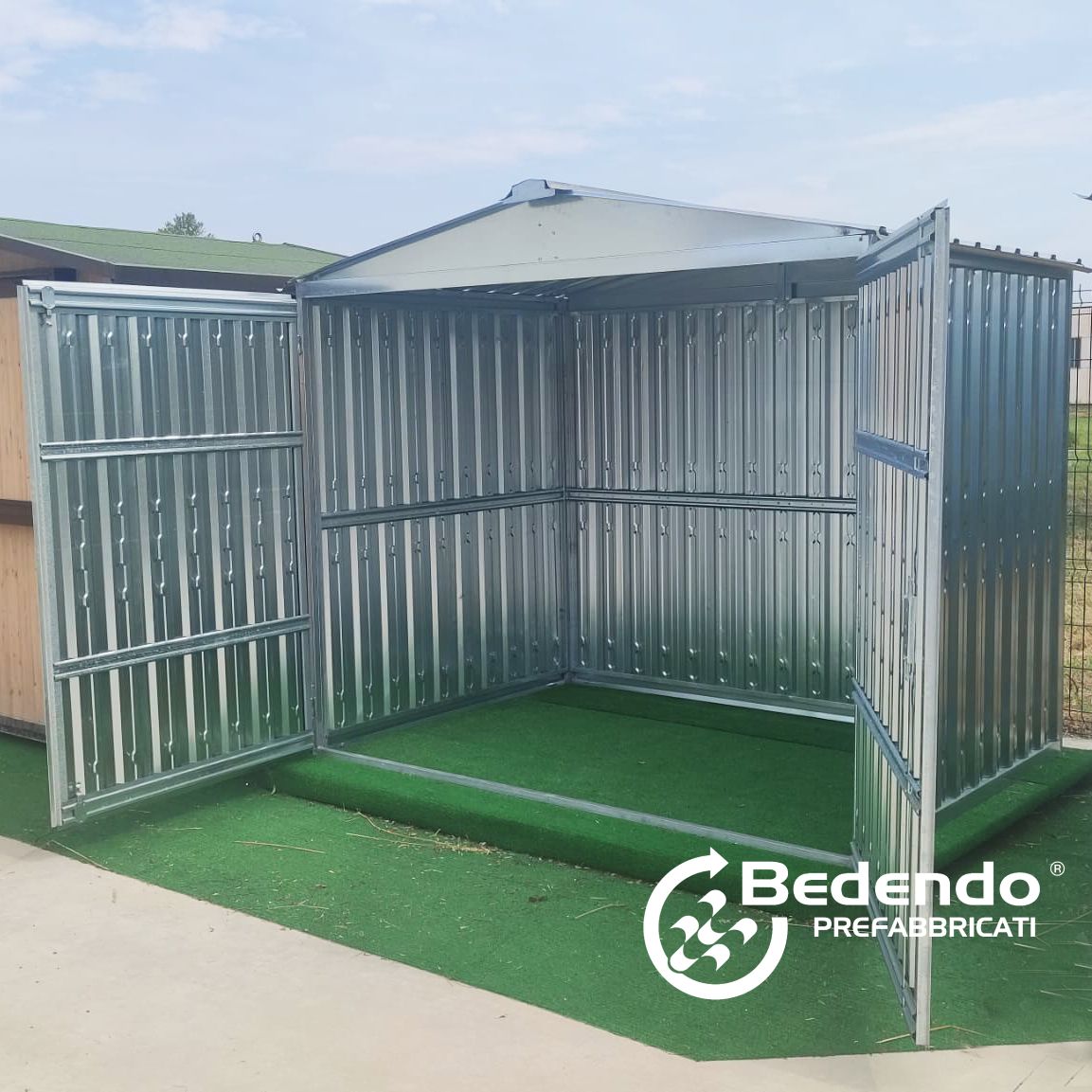 Box Lamiera Giardino 2,5x1,7 (Cod.ZIN202) - Bedendo Prefabbricati in ...